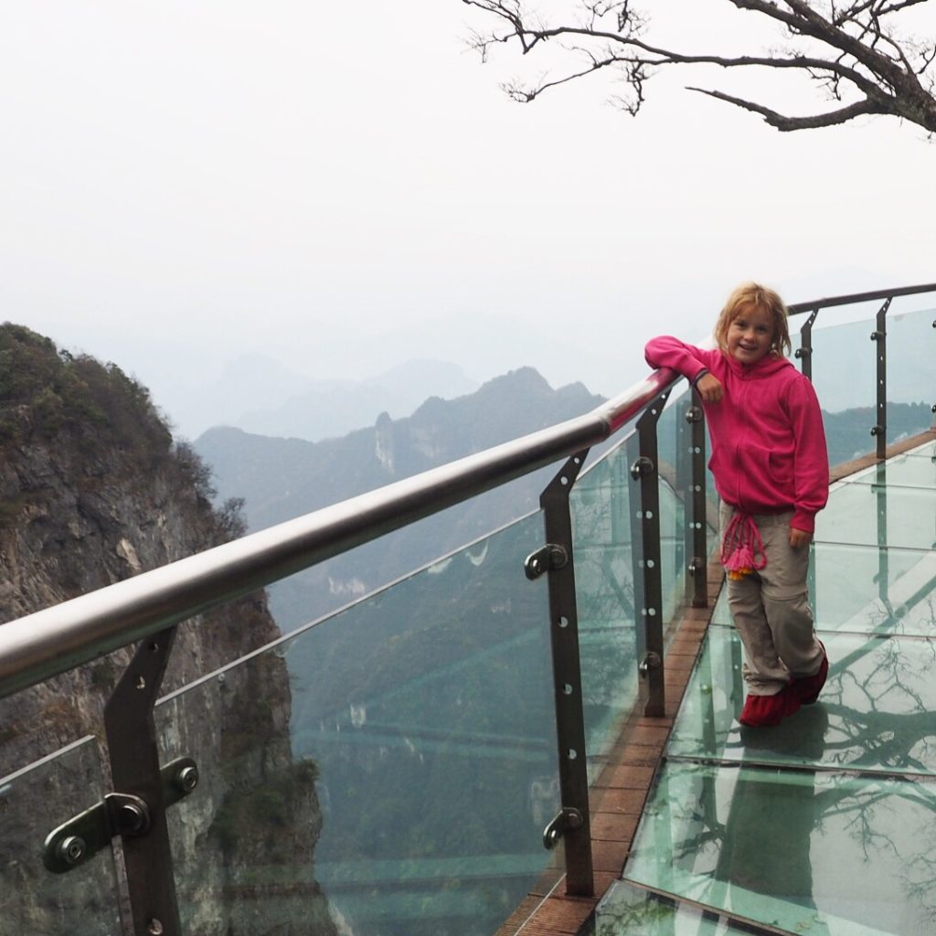 CHINA'S GLASS WALKWAY WITH KIDS: ZHANGJAIJIE - Mumpack Travel